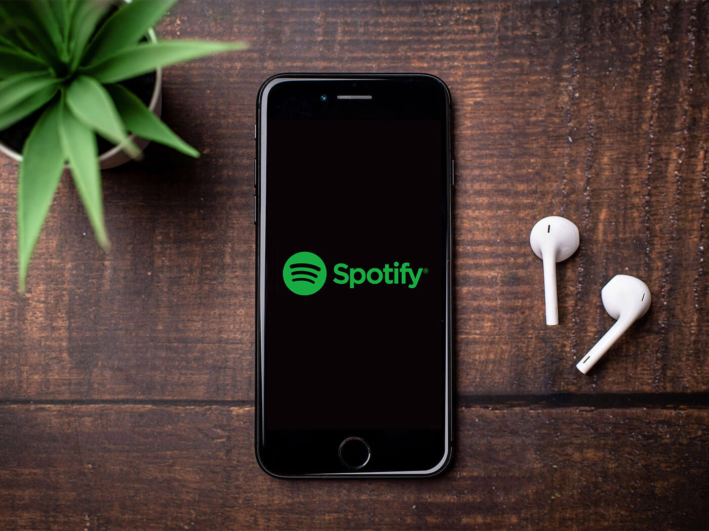 Spotify Free Users Can Now Play Any Song, But With Limits
